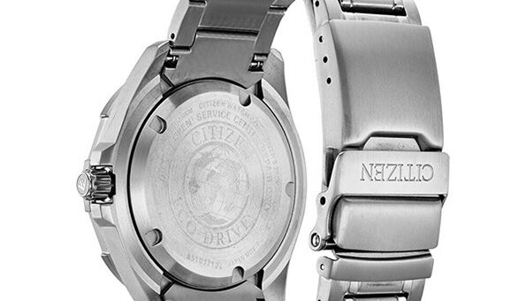 Enhance Your Watch Collection: A Guide to Straps and Clasps | Fraser Hart