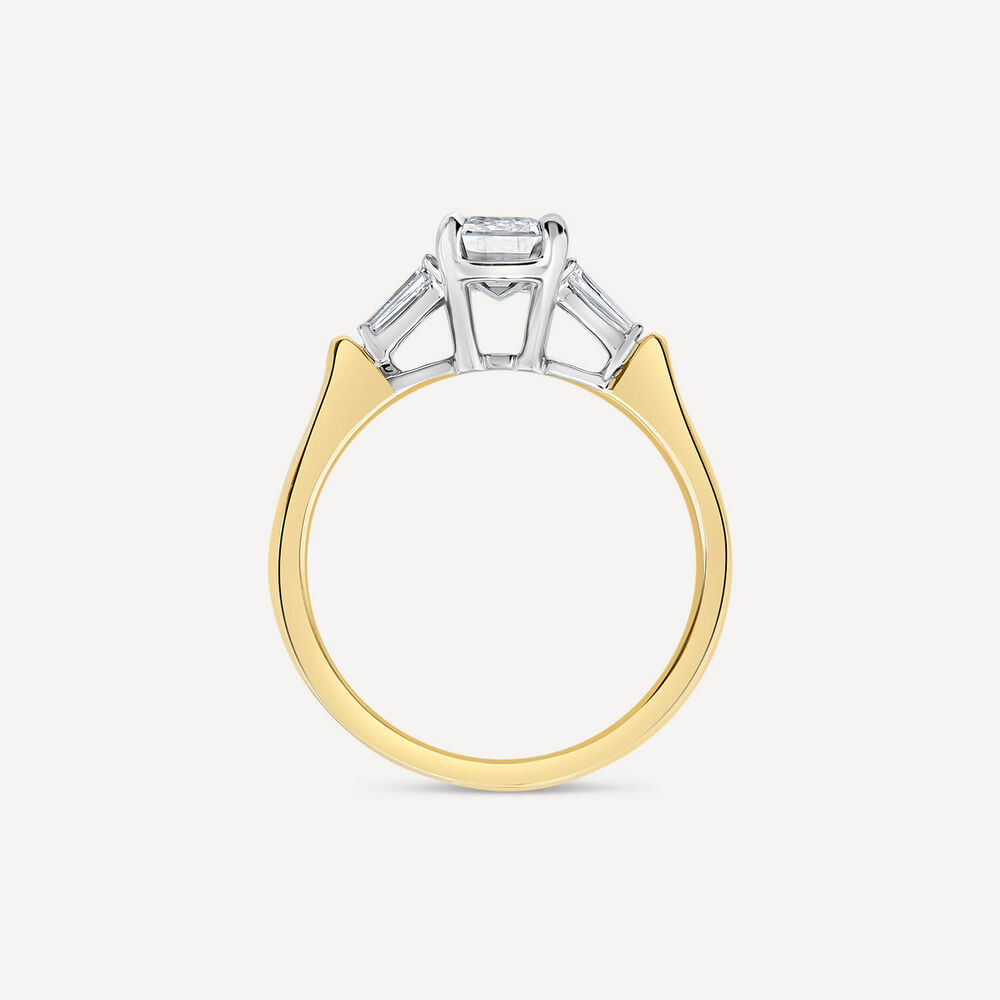 Born 18ct YG 1.38ct Emerald & Baguette Diamond Sides Ring