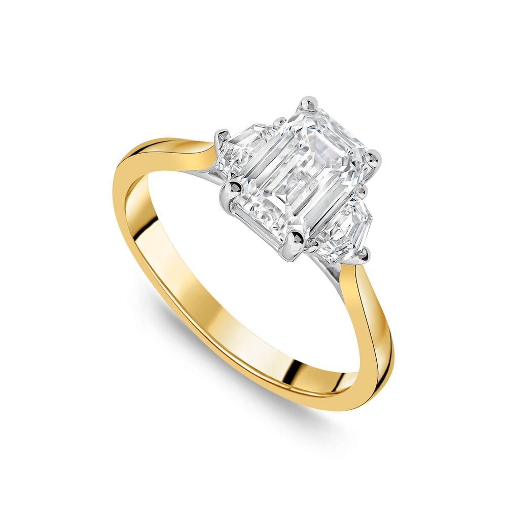 Born 18ct Gold 1.78ct Lab Grown Emerald Cadillac Diamond